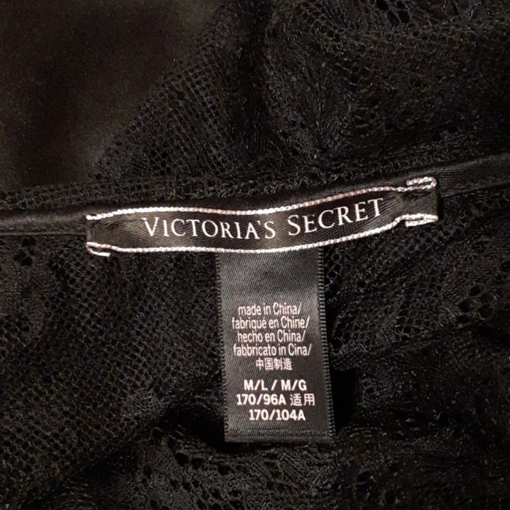 Victoria's Secret Satin & Lace Robe - Gem